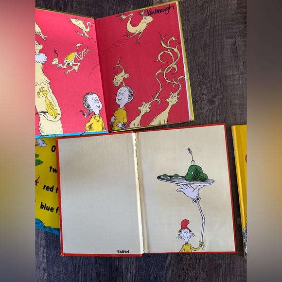 Dr. Seuss | Other | 4 Dr Seuss Books Green Eggs And Ham One Fish Two ...